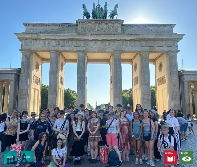 Students Take the Train to Berlin for an Unforgettable History and ...