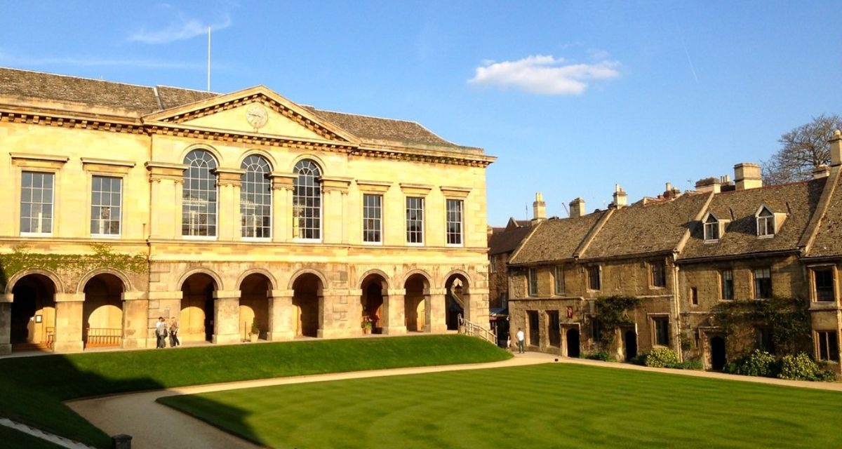 Enhancing Excellence Students Go Super Curricular